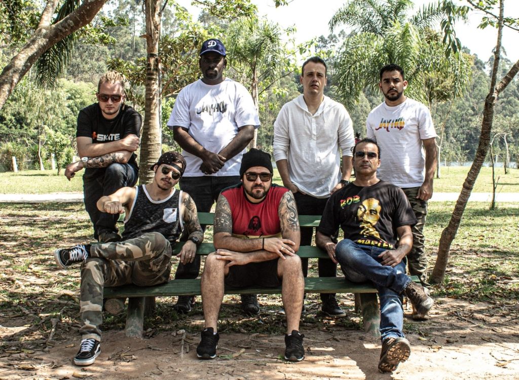 Banda Jay-Ho - Revista Ritmo Melodia