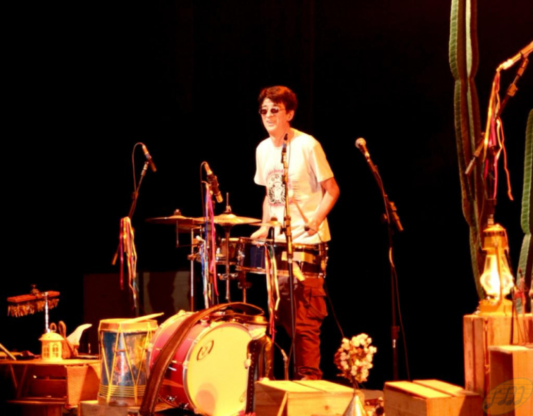 Chica Brother - Revista Ritmo Melodia